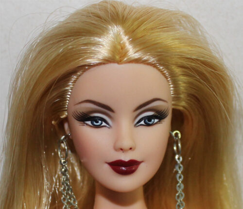Barbie Amina (So In Style) - Cheveux : Châtains - Barbie Second Life