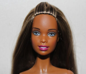 Barbie Amina (So In Style) - Cheveux : Châtains - Barbie Second Life