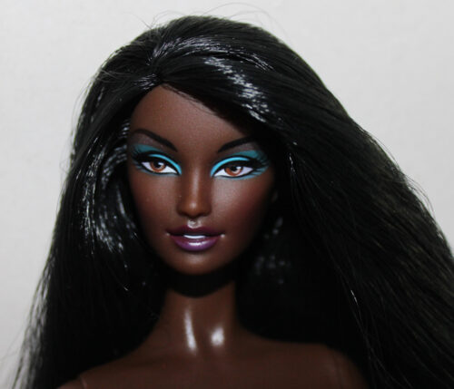 Barbie Daniela (Anna Sui Boho) - Cheveux : Bruns - Barbie Second Life