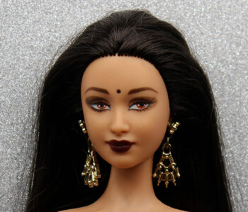 Barbie Neha (Dolls of the World) - Cheveux : Bruns - Barbie Second Life